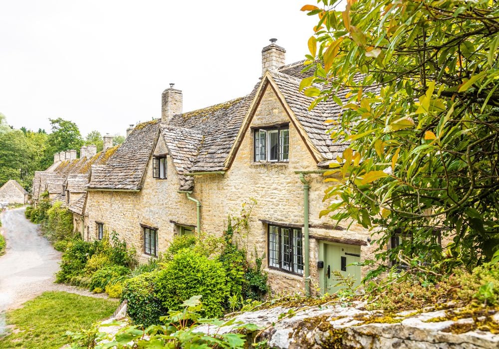 15 Best Things To Do in Bibury, Cotswolds in 2023 – Satopics